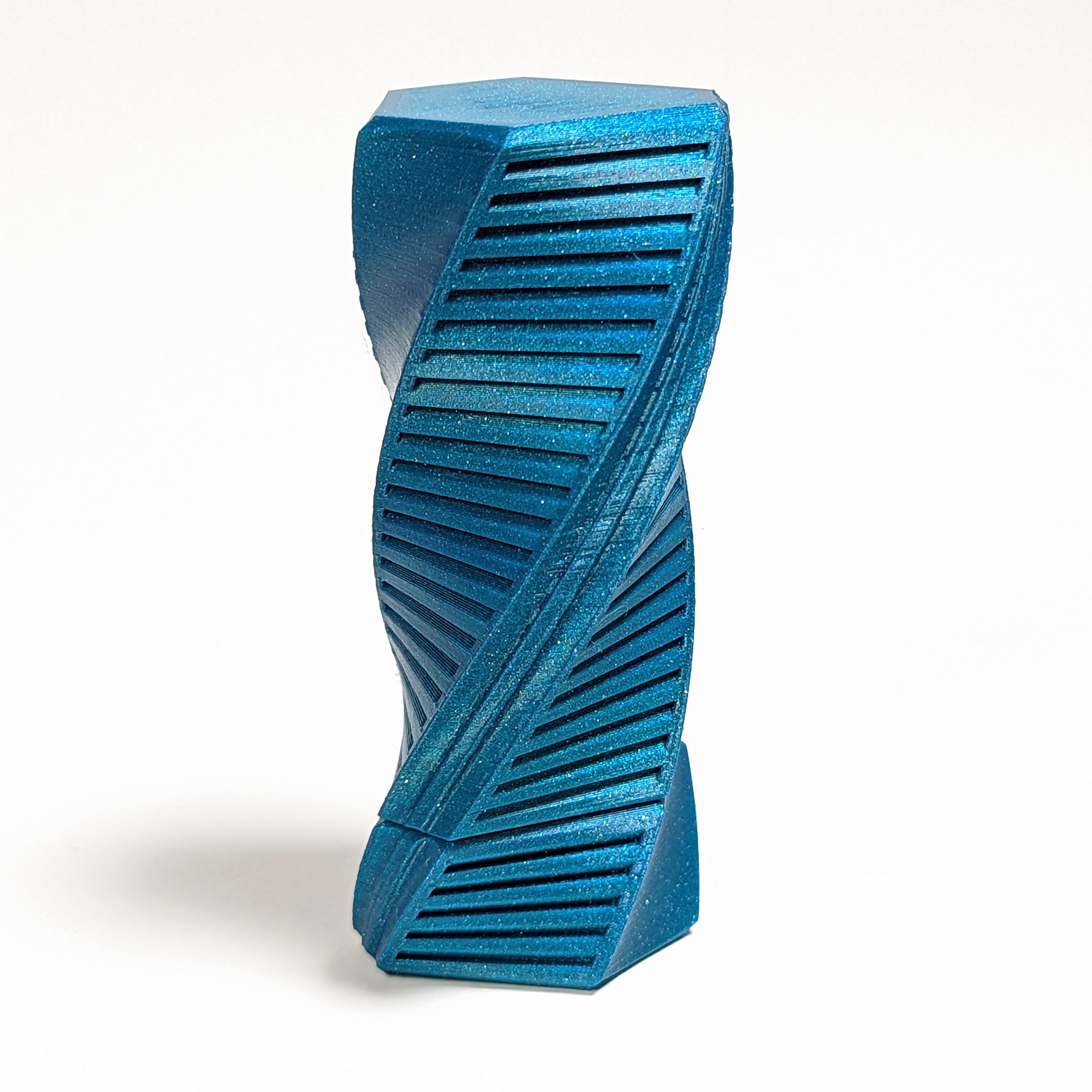 620 Dice Containment Capsule by Clockspring | Printables Store