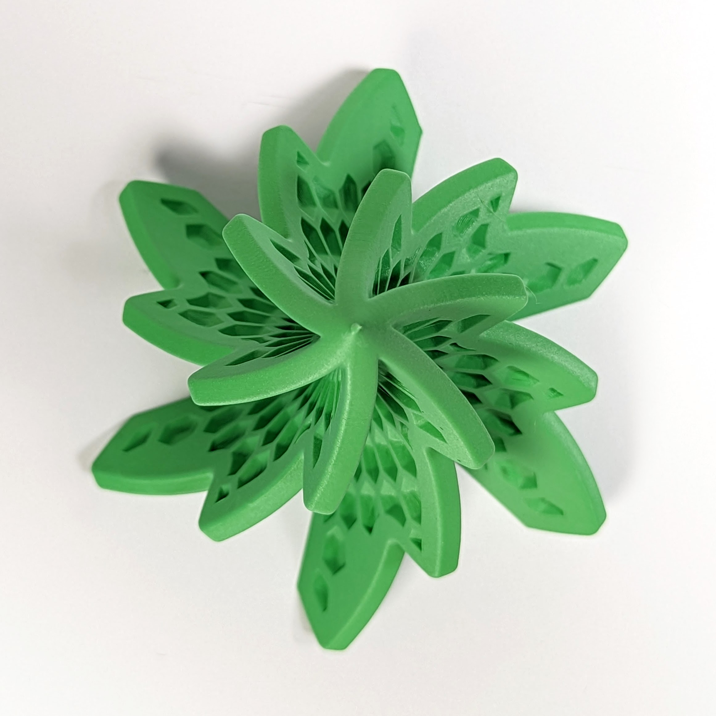 619 Hexmas Tree by Clockspring | Printables Store