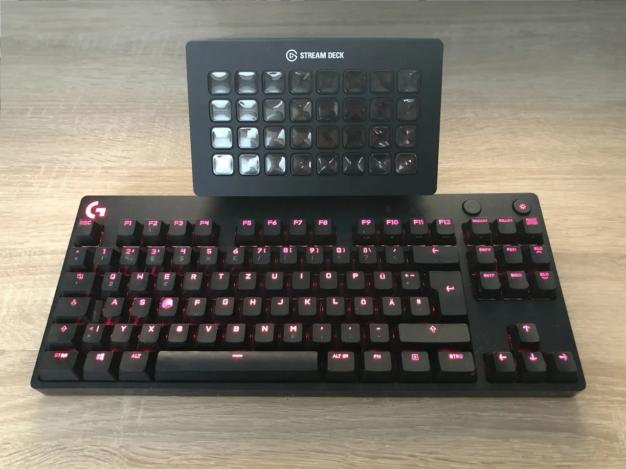 Streamdeck Xl Keyboard Stand By Praltacc Download Free Stl Model