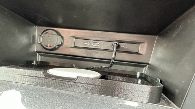 Magsafe tray for VW Tiguan by BertUK | Download free STL model ...