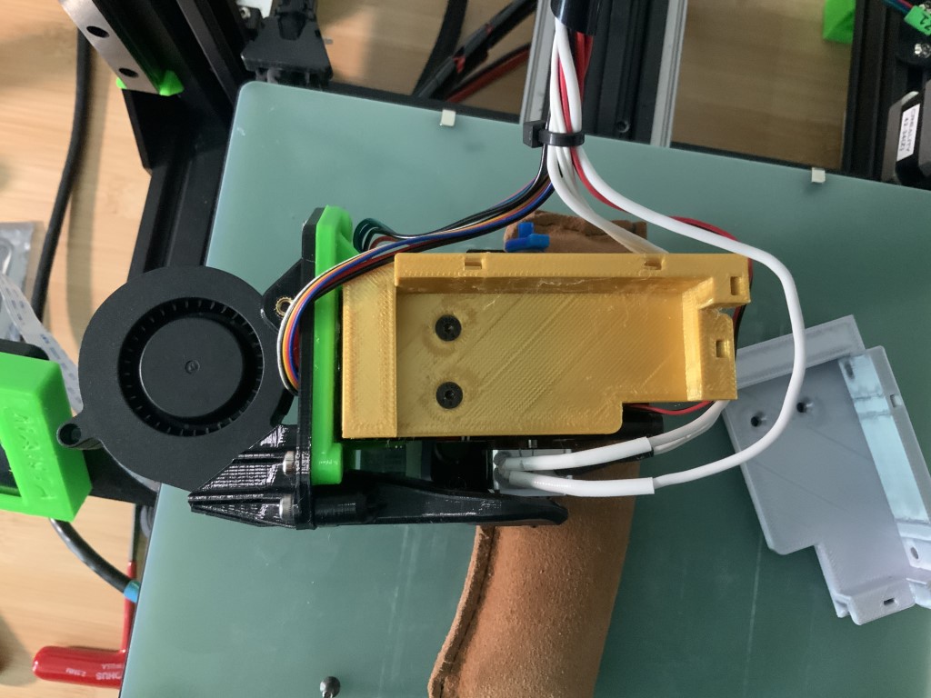 Biqu H2 Rail Mount (v2) by Squirrel_Chaser | Download free STL model ...
