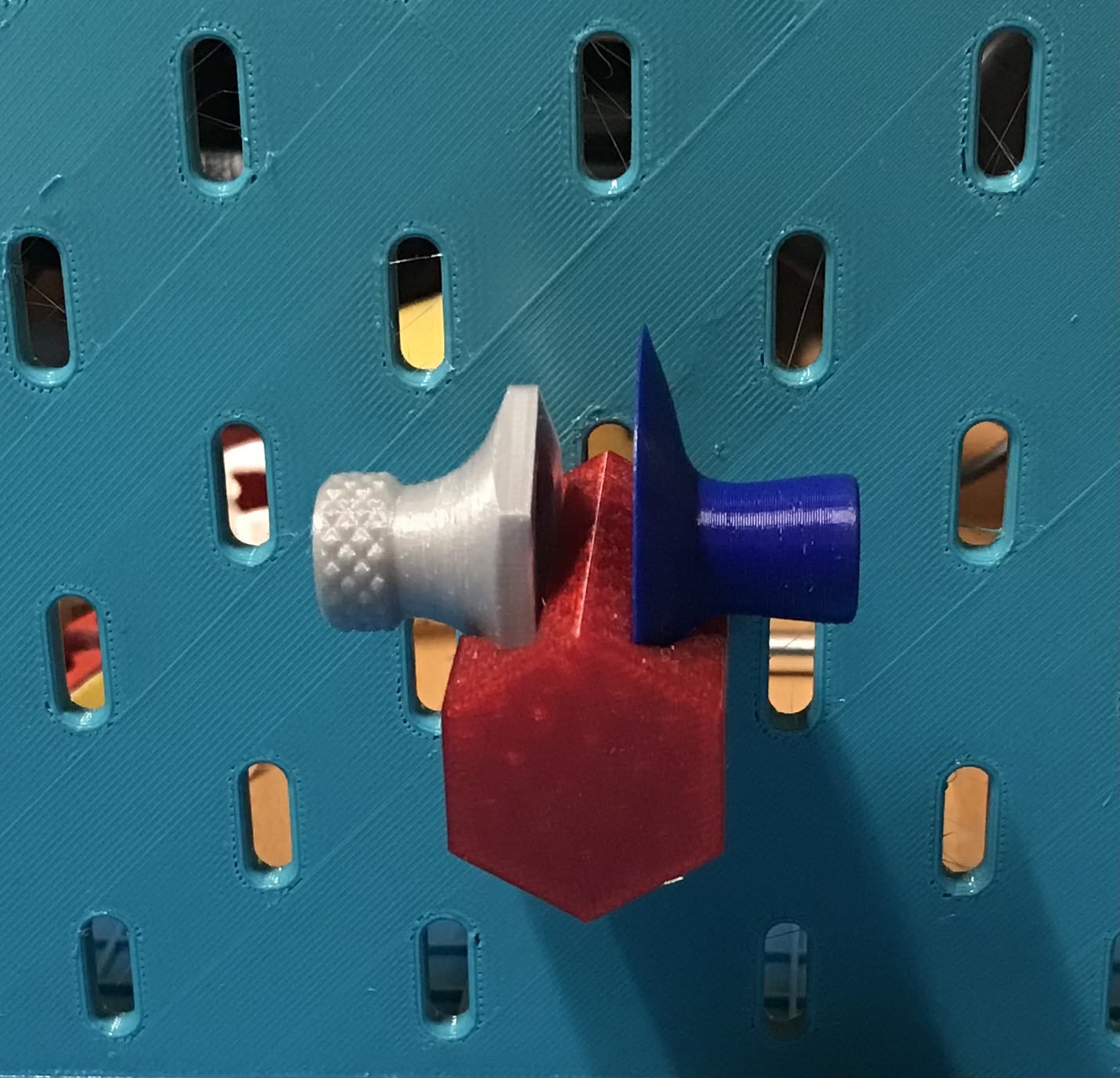 Skadis Hex Round Scraper Holder by te.3D | Download free STL model ...