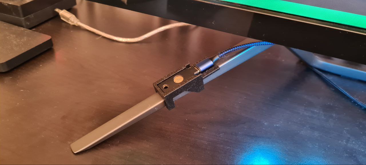 USB-C Yubikey holder for Philips monitor stands by alufers | Download ...