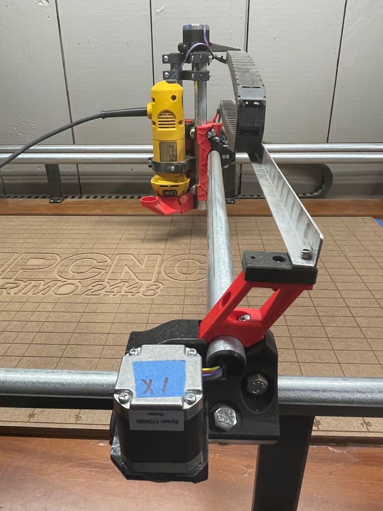 MPCNC Primo Nema17 drag chain mounts by Erik van de Pol | Download free ...