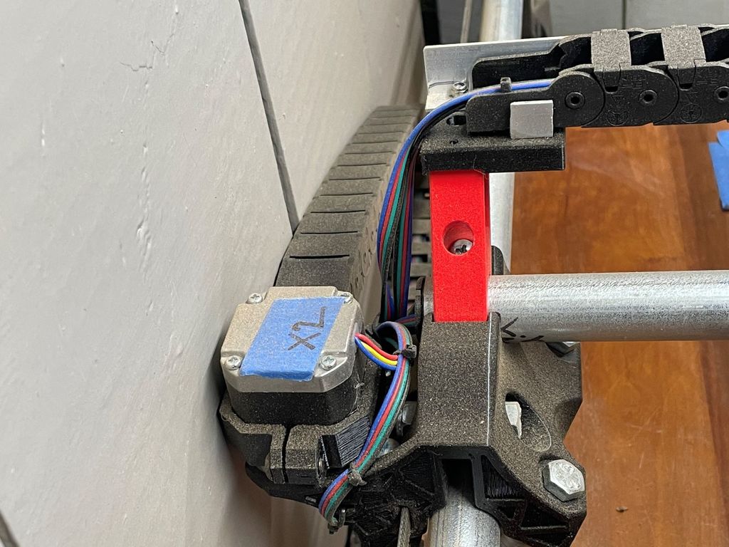 MPCNC Primo Nema17 drag chain mounts by Erik van de Pol | Download free ...