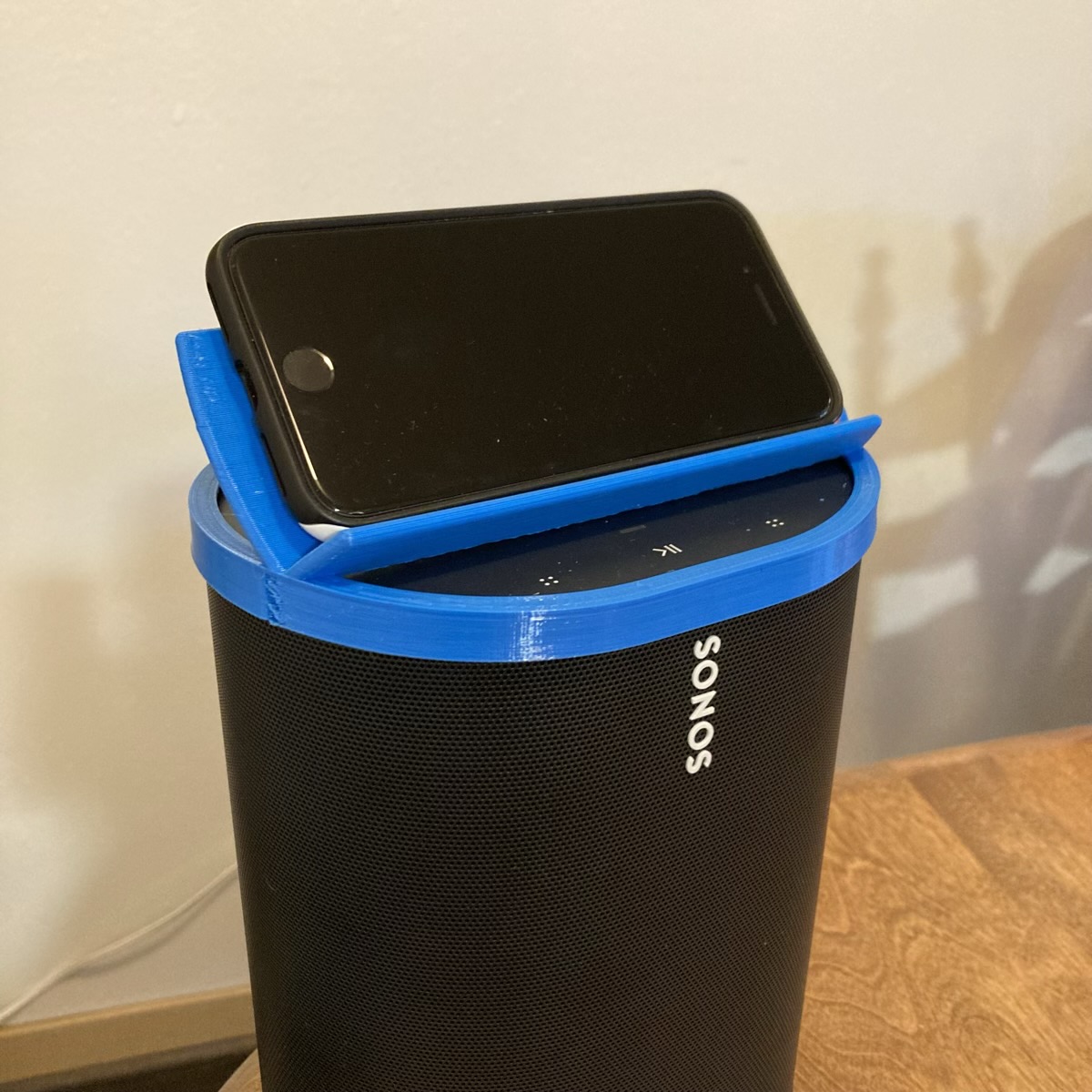 Phone Hat compatible with Sonos Move by galactic | Download free STL ...
