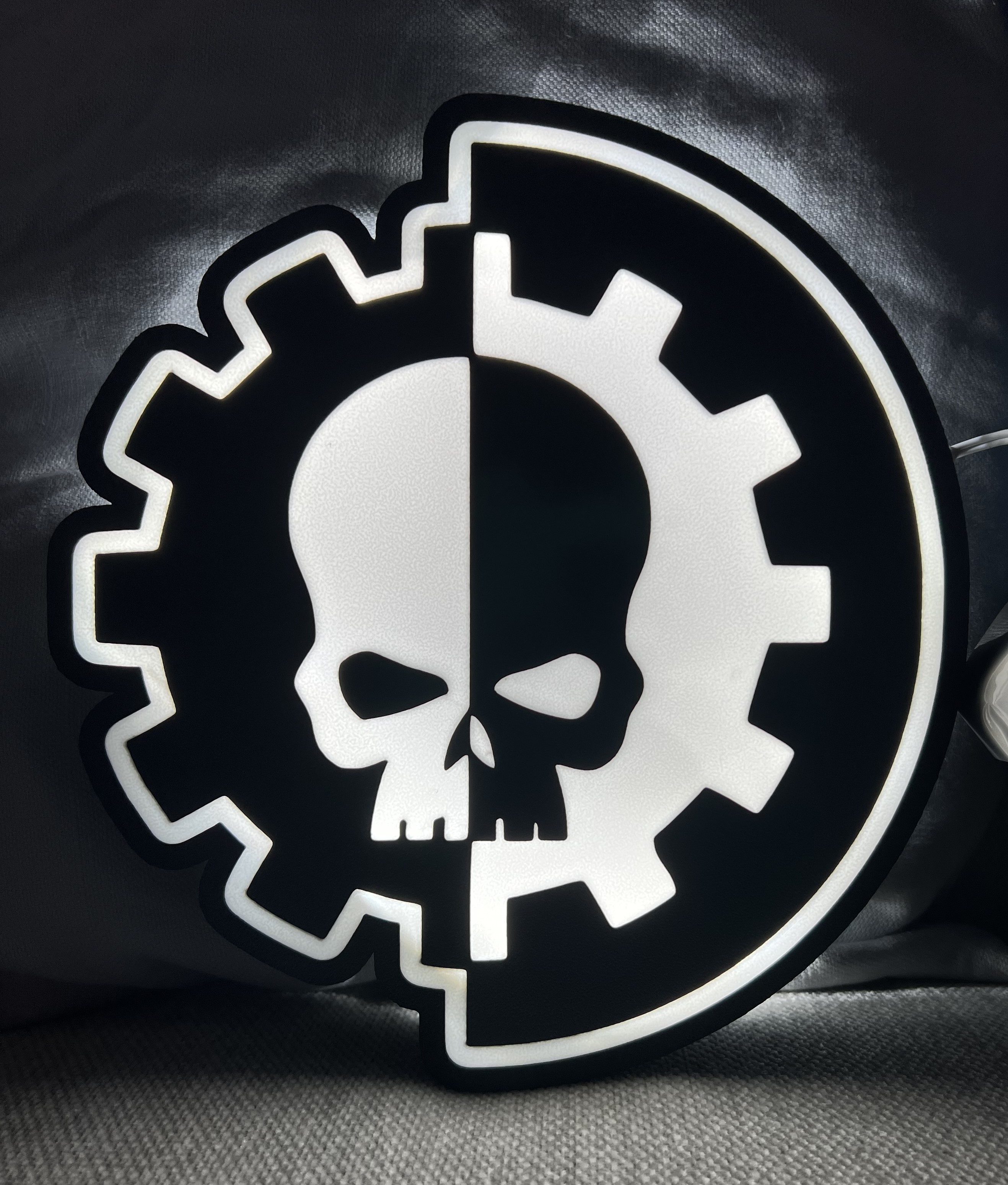 Mechanicum Logo Light box von Alan Johnston | Kostenloses STL-Modell ...