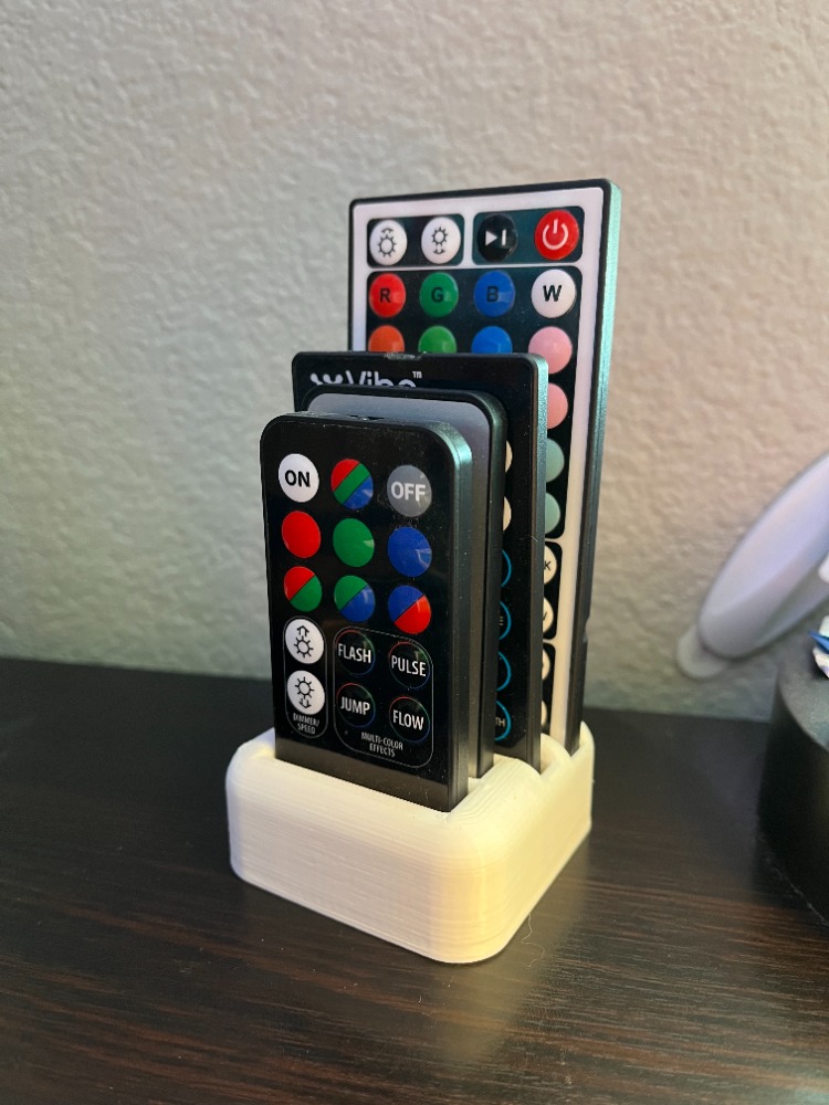 Various size LED Remote Holder von Epic Creations Inc. | Kostenloses ...