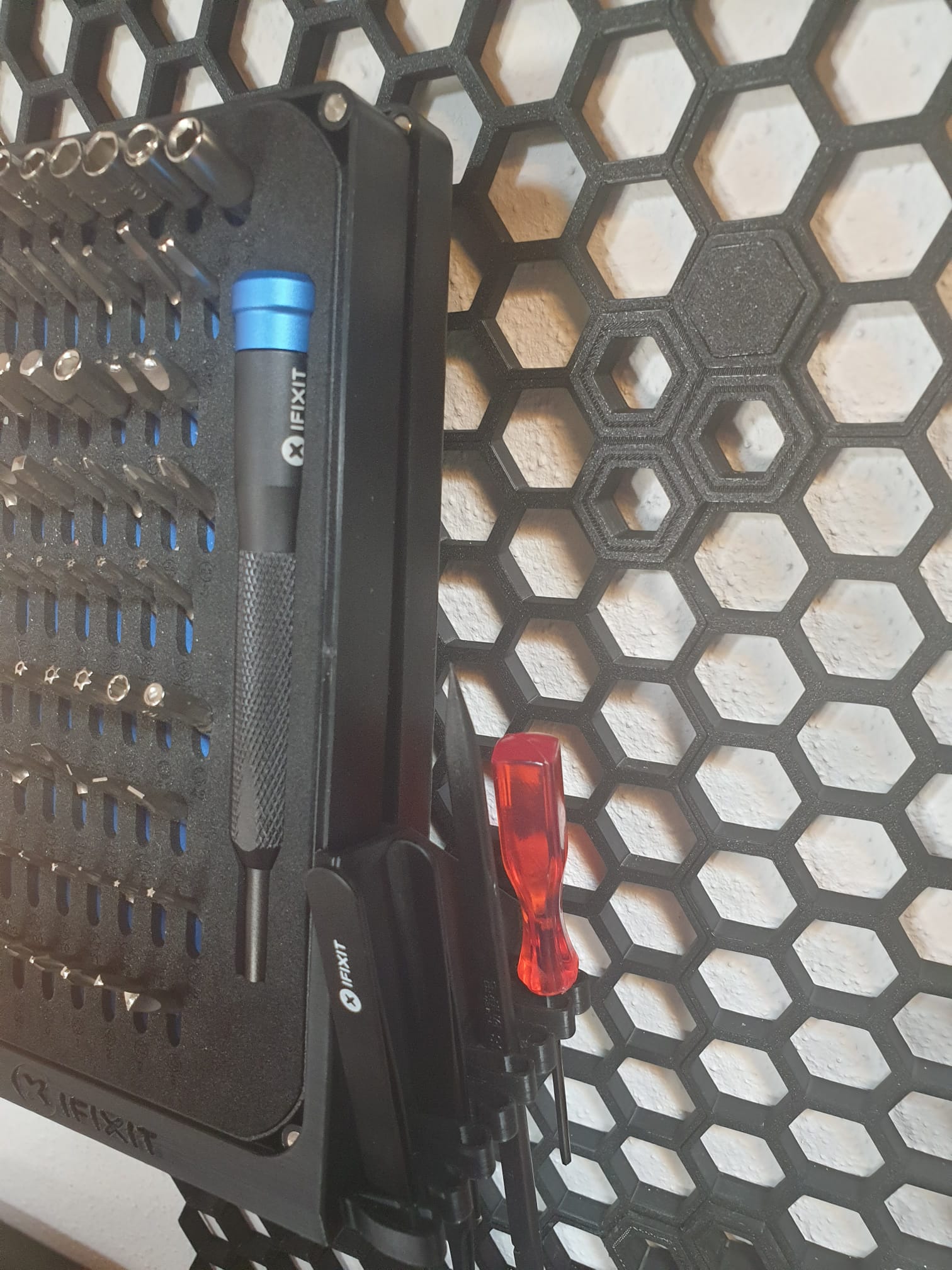 HSW | iFixit Mako Screwdriver holder + Tweezer clamps by ROLS733 ...