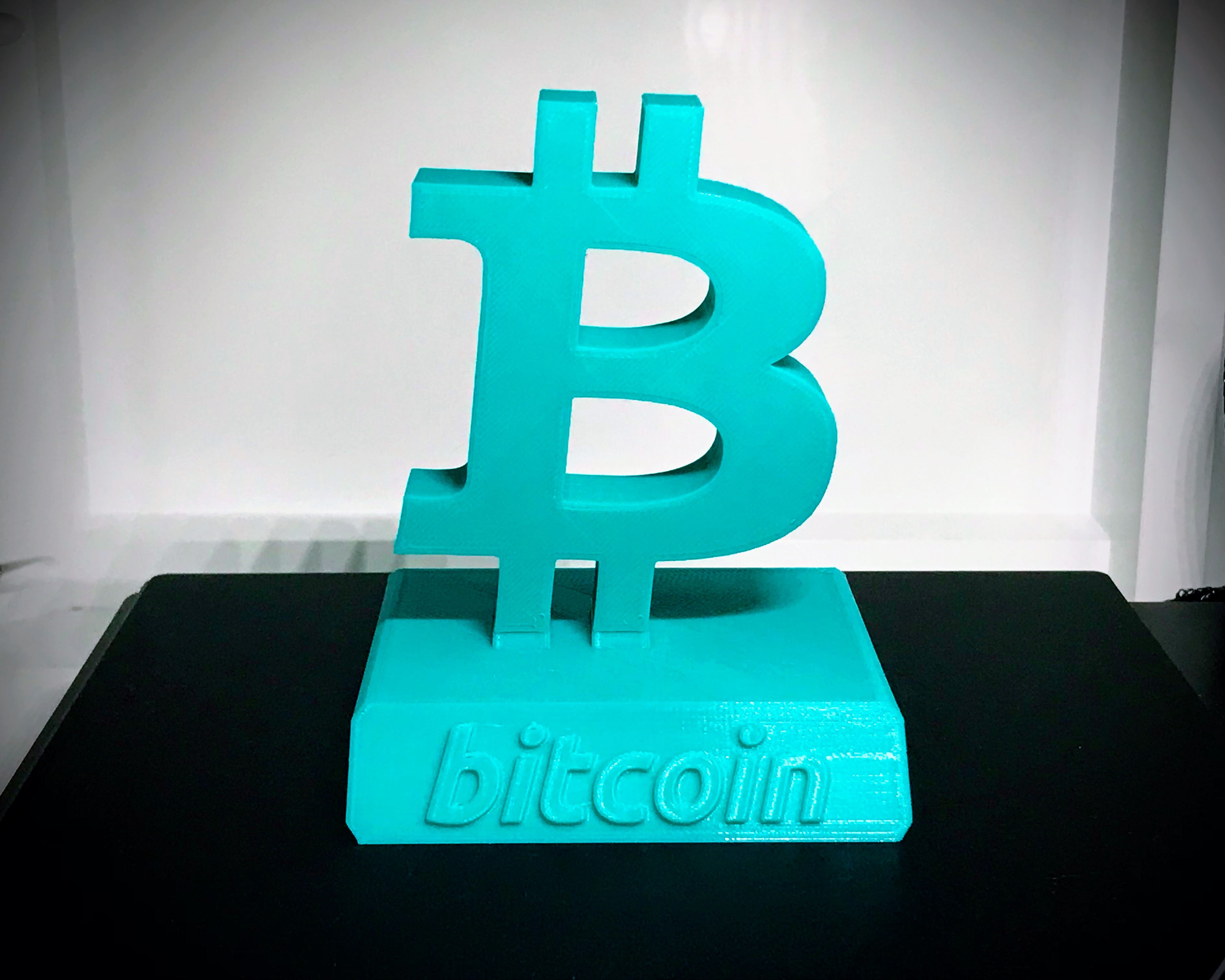 Bitcoin Sculpture Versions by nyknyc | Download free STL model ...