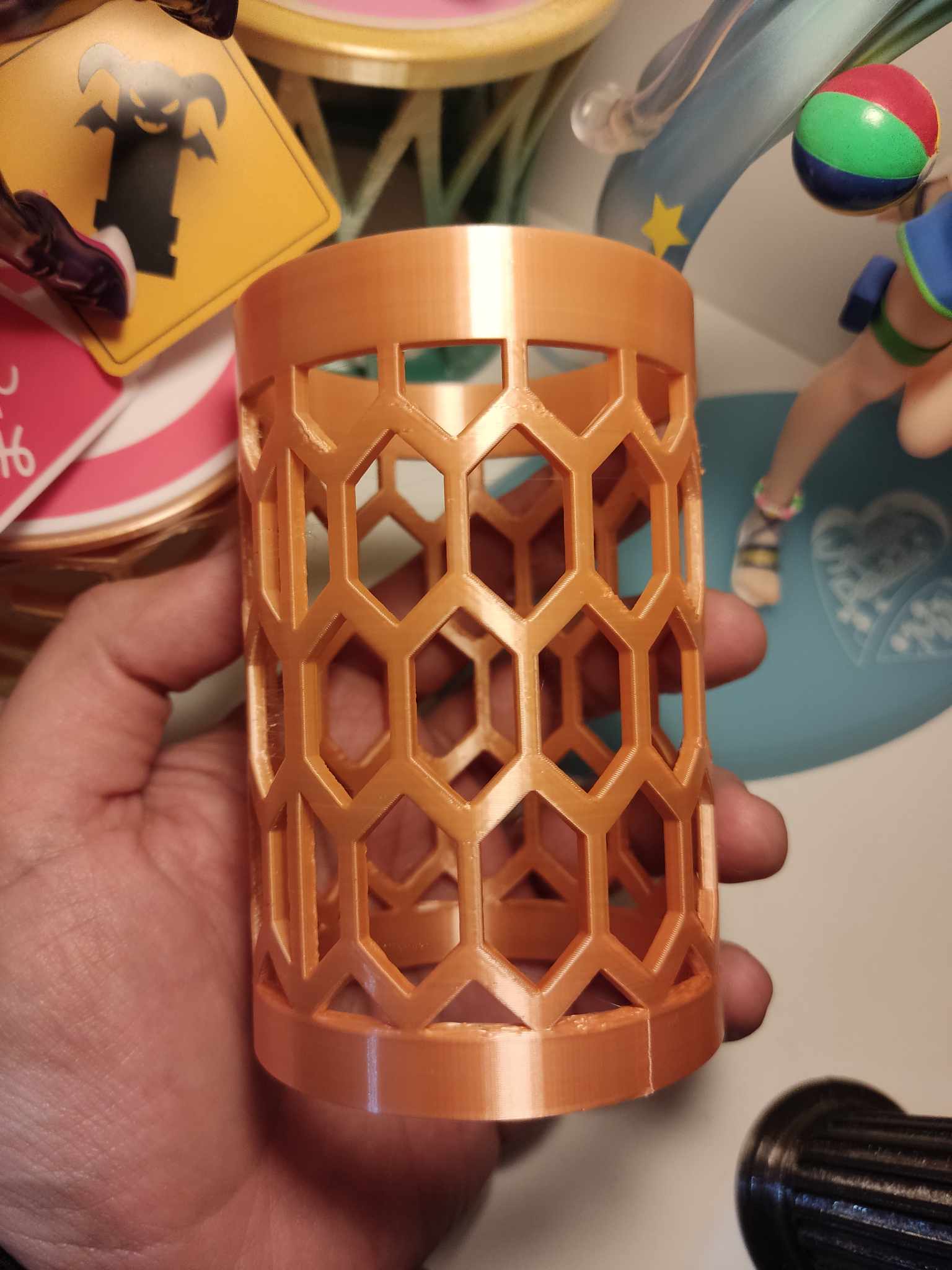 Honeycomb hollow riser by Noir | Download free STL model | Printables.com