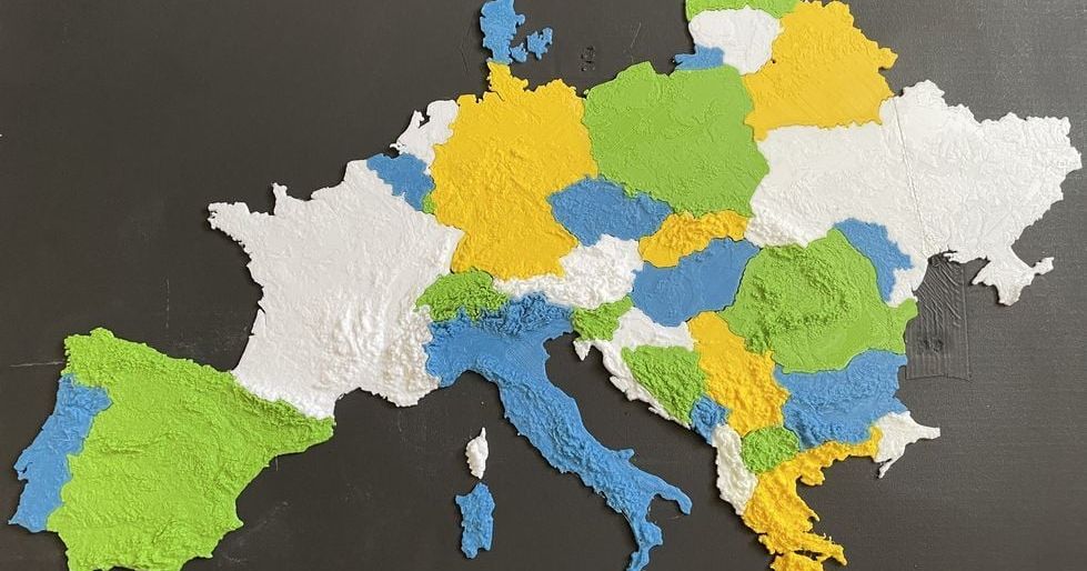 Continental Europe Topographic Relief Puzzle by Schweizermaker ...