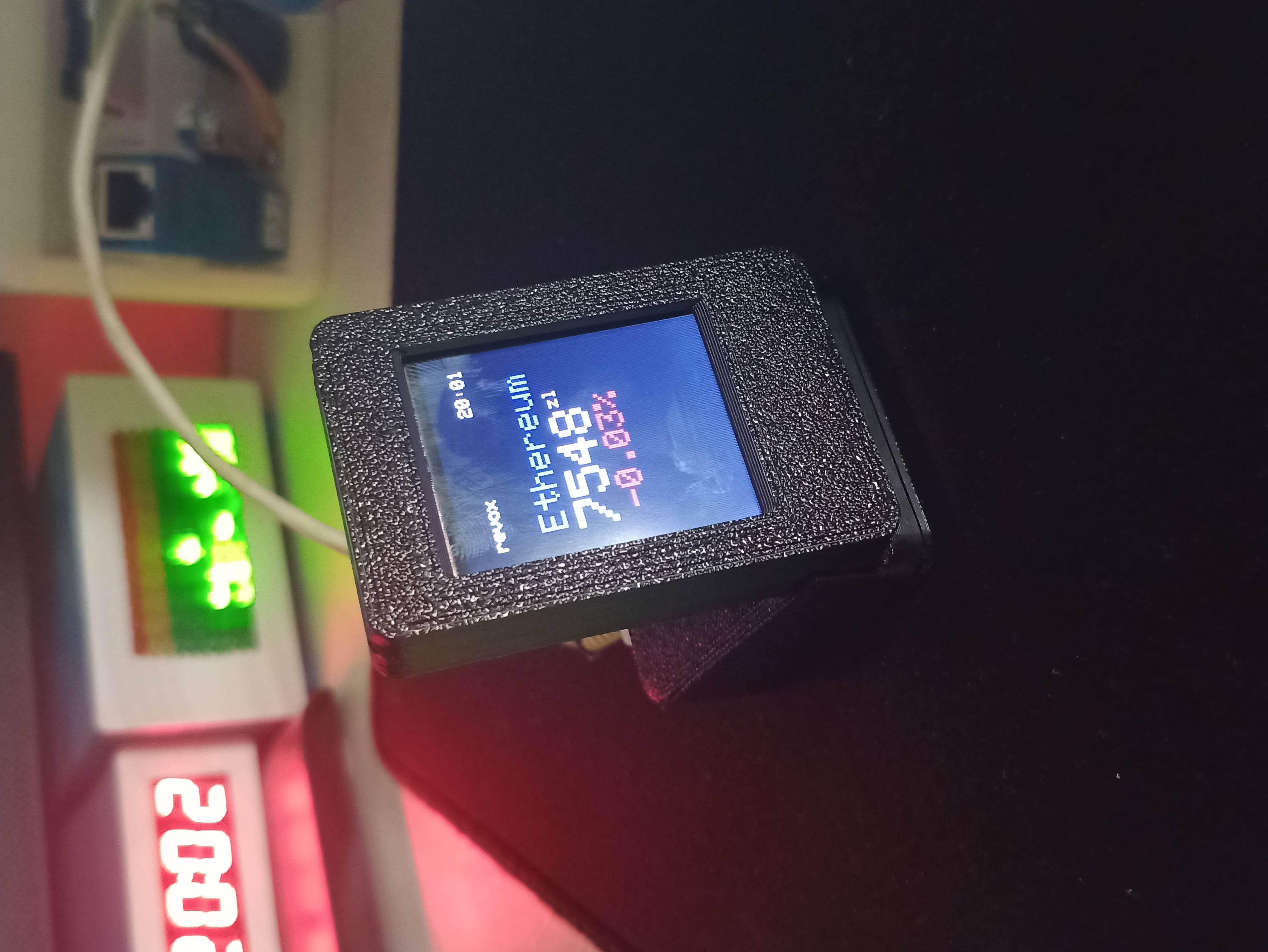 1.8" LCD Crypto price ticker by revoxsvko | Download free STL model ...
