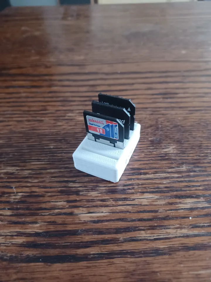 Micro/sd card case by Gaming- King | Download free STL model ...