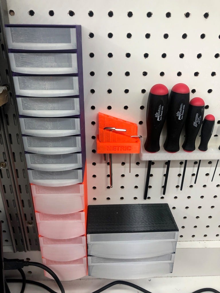 Parametric pegboard drawers von whoppingpochard | Kostenloses STL ...