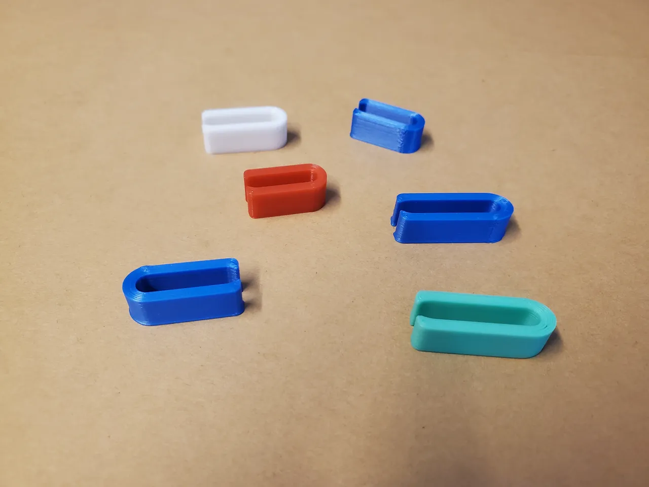 USB Cable Clips/Organizer - 3 Sizes by DR 3D | Download free STL model ...