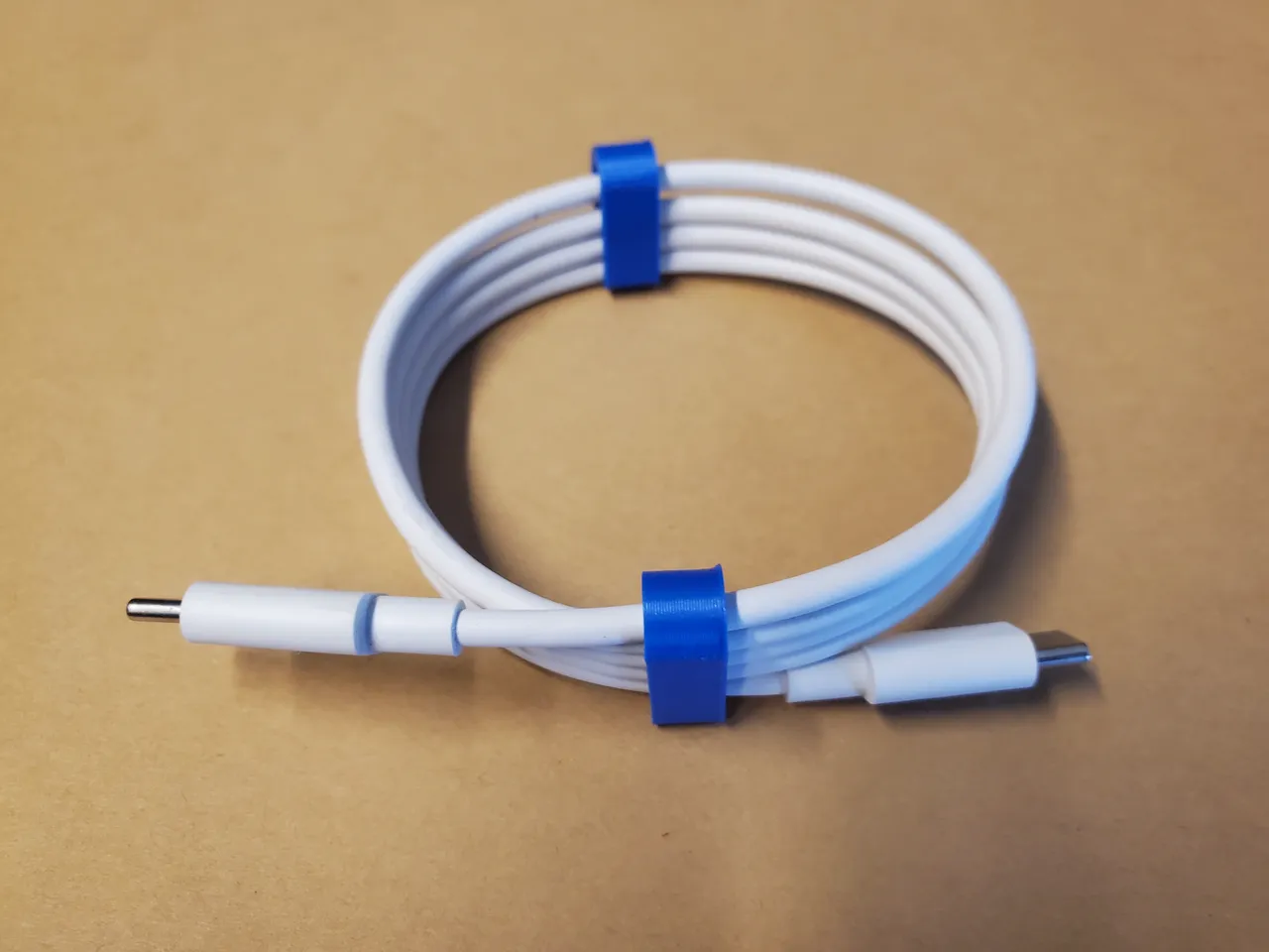 USB Cable Clips/Organizer - 3 Sizes by DR 3D | Download free STL model ...