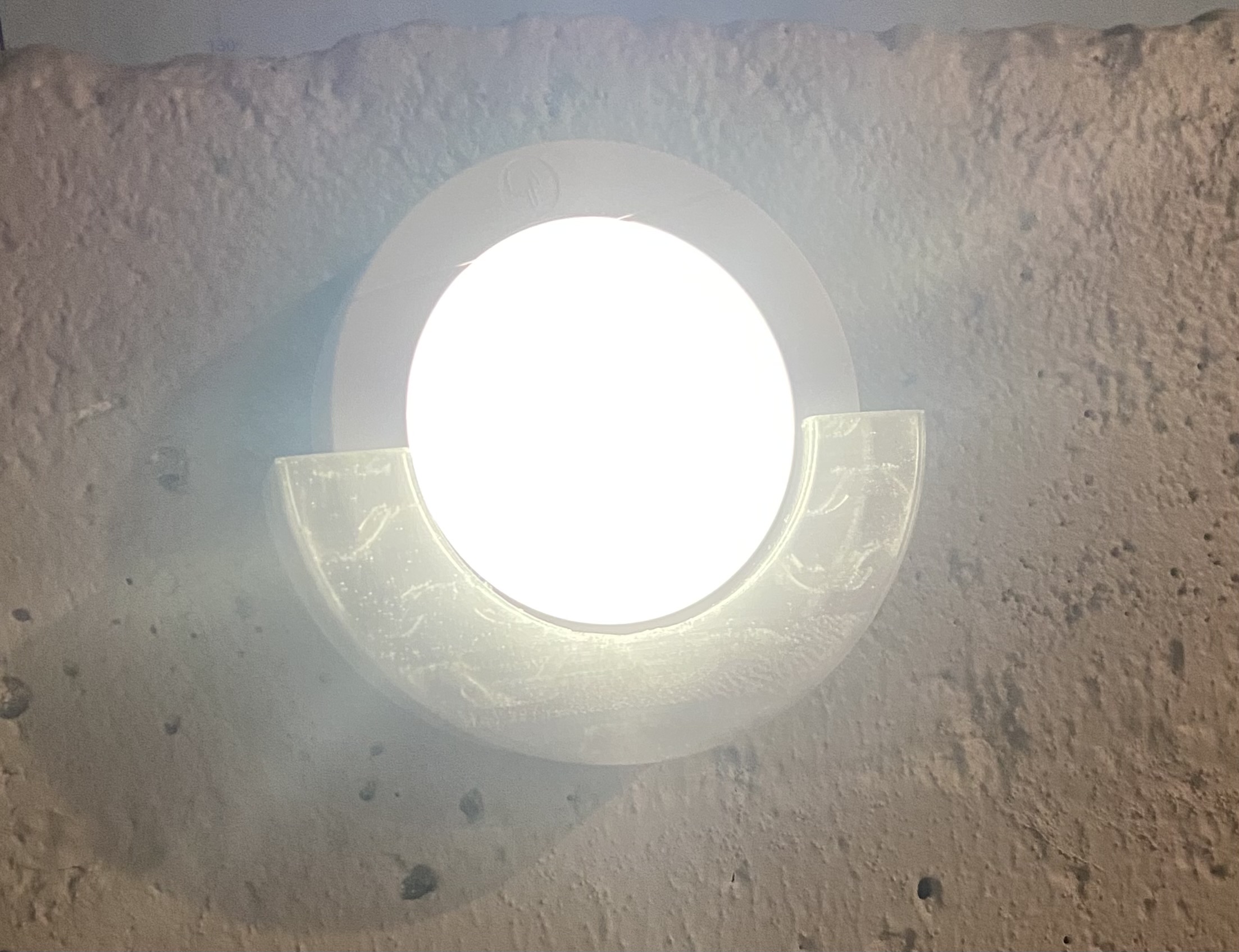 Circular Light Wall Mount by theo | Download free STL model ...