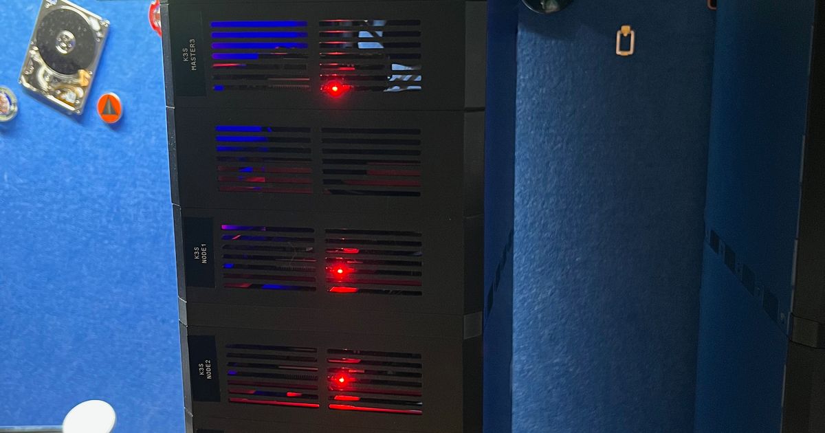 Raspberry Pi Rack w/more fan by Saxxx0n | Download free STL model ...