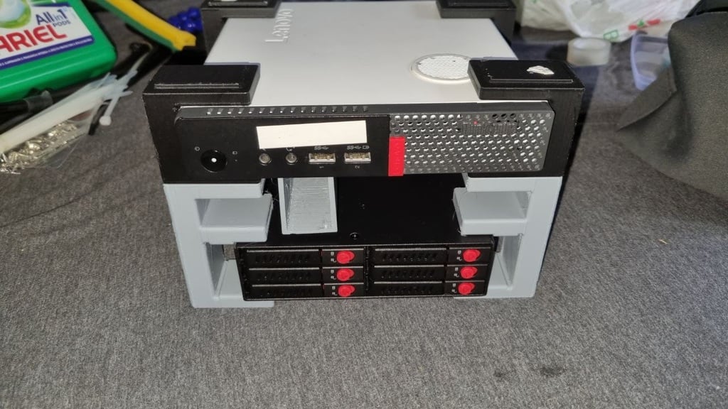 2.5 HDD Case Holder by MR H | Download free STL model | Printables.com