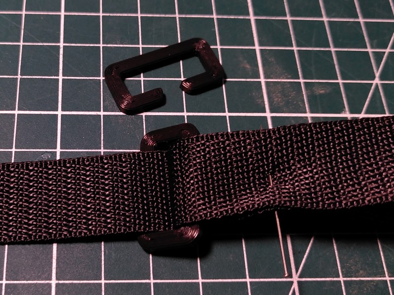 Rectangular Open Ring for Webbing by Jo | Download free STL model ...