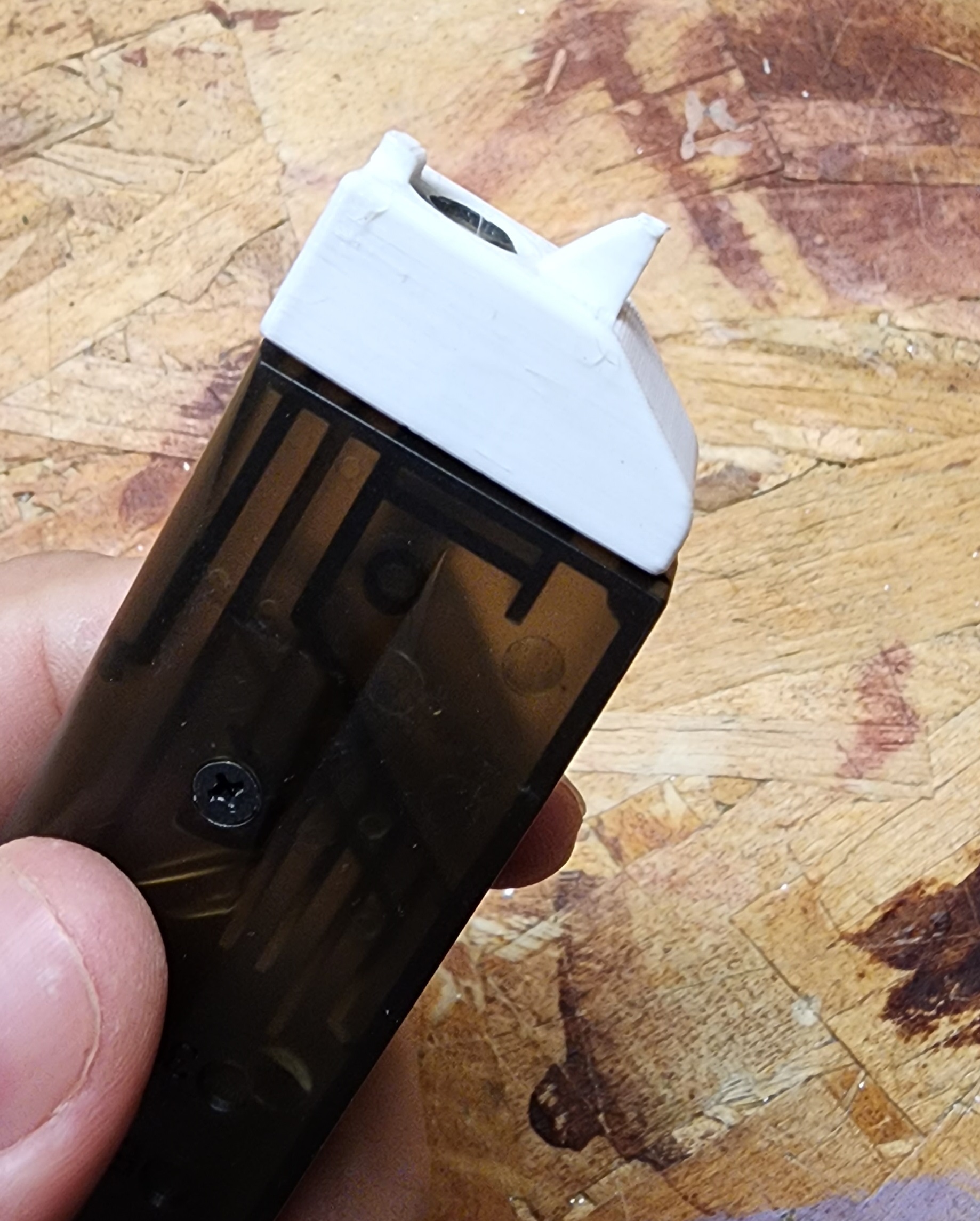 Airsoft Pistol Speed Loader Adapter por wolffaayyy | Descargar modelo ...