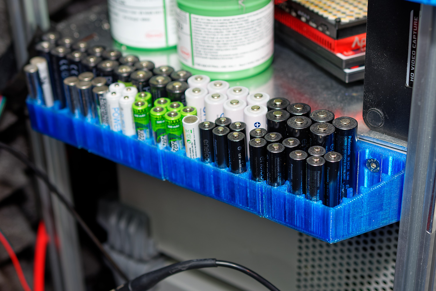 AA/AAA Modular Battery Rack for 2020 Extrusion by Mark Harris ...