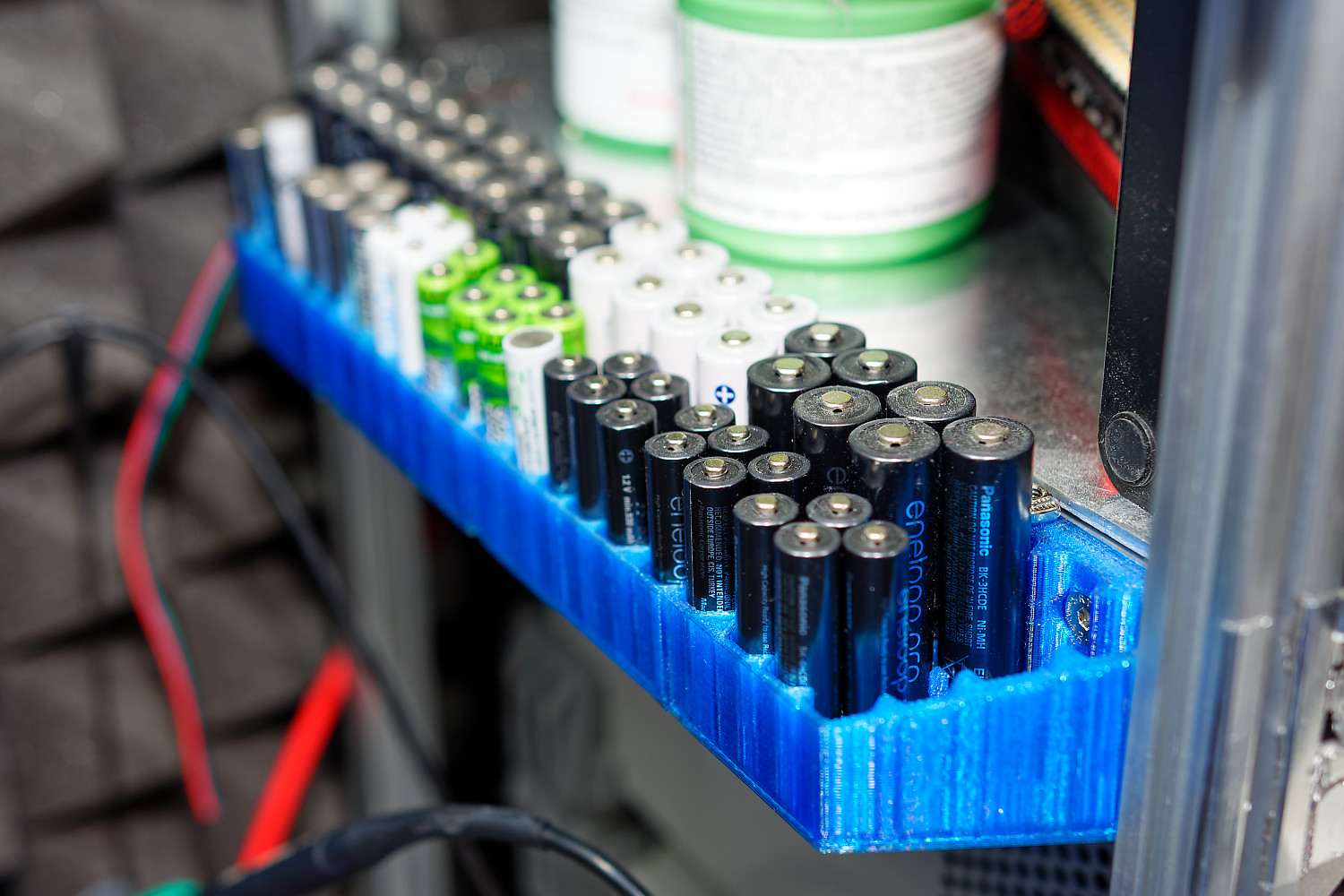 AA/AAA Modular Battery Rack for 2020 Extrusion by Mark Harris ...