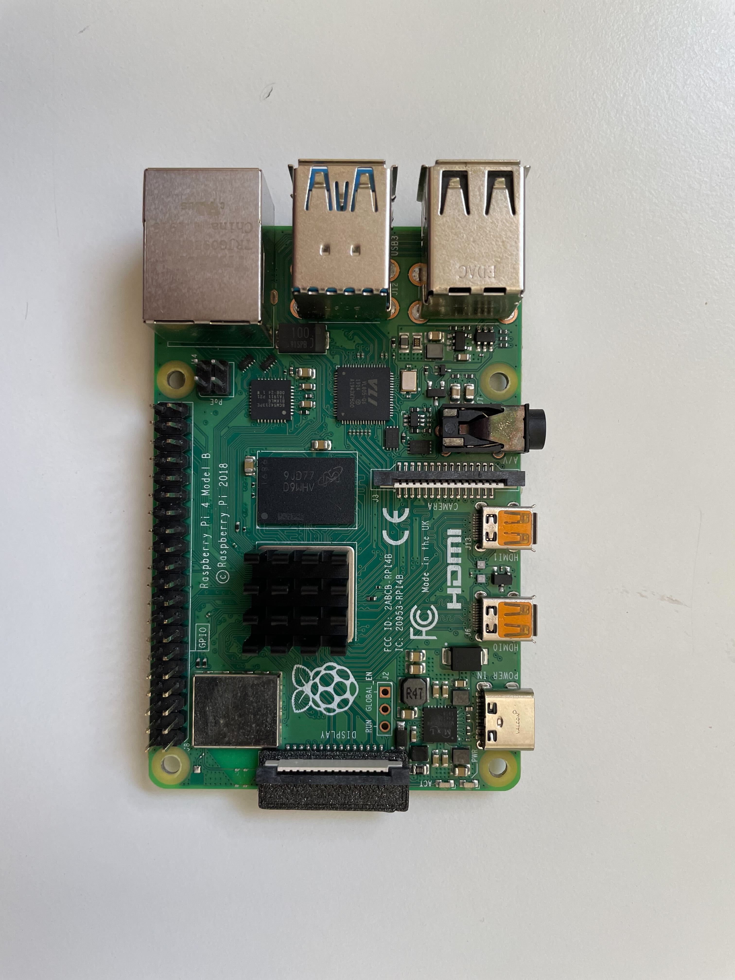 Raspberry Pi 4b - SD card holder by Štěpán Hodík | Download free STL ...