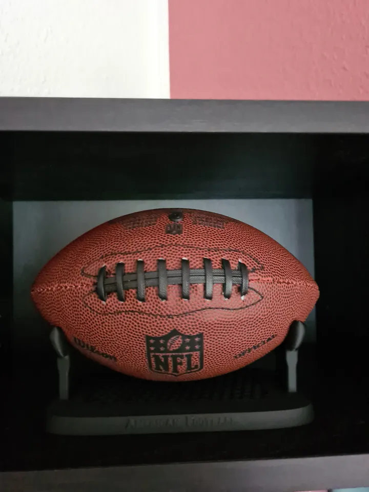 American Football Holder by ST3V3DDRUCK | Download free STL model ...