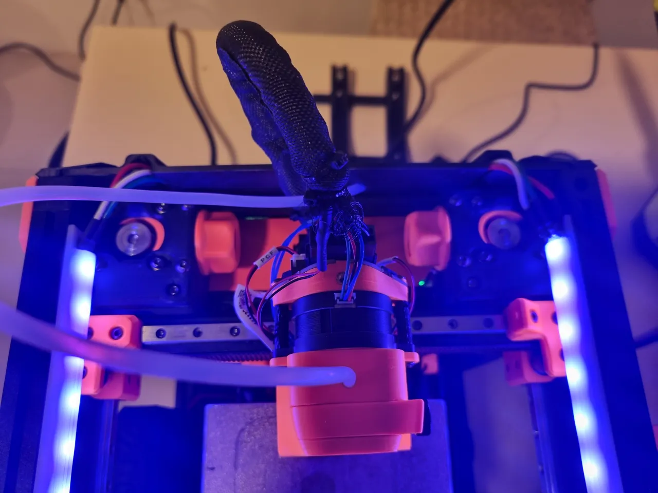 Voron 0 Chamber LED strip wire channel back plate with URBI by ...