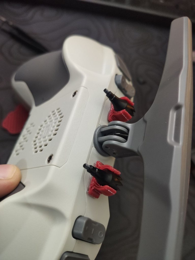 Stick Holder for iFlight Commando 8 by vaizaragorn | Download free STL ...