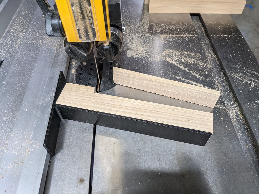 BenchCrafted Roubo bench dog bandsaw jigs by Aaron Johnson | Download ...