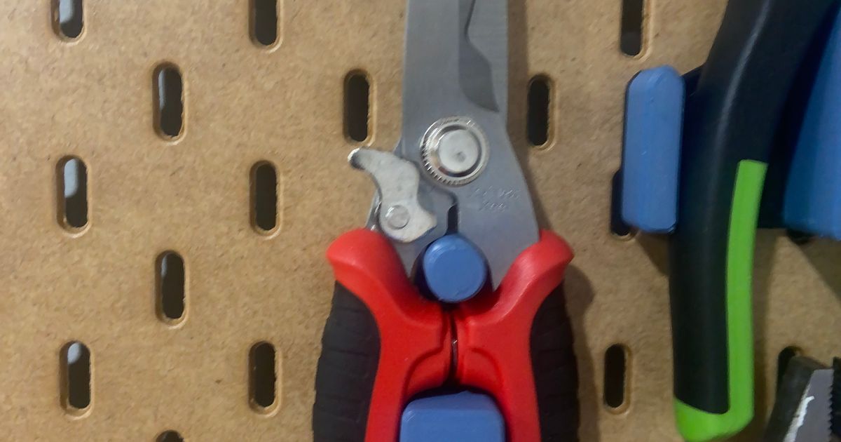 Skadis - Spring Scissors Holder by ed3d | Download free STL model | Printables.com