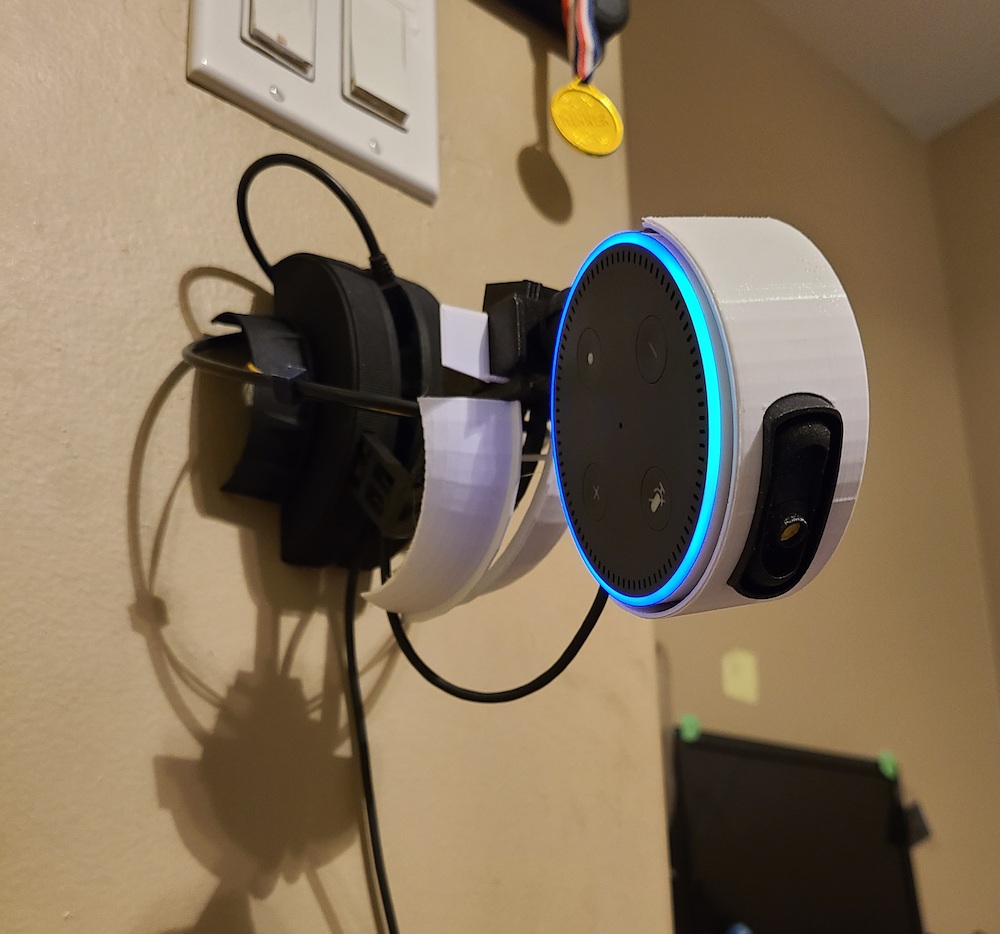 Echo Dot gen 2 costume: GLaDOS von jrwarwick | Kostenloses STL-Modell ...