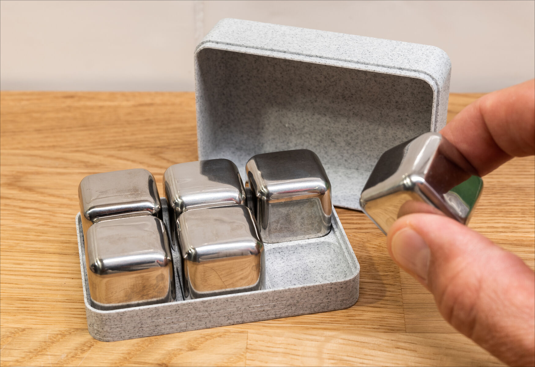Whisky Stones Box by Bent Derailleur | Download free STL model ...