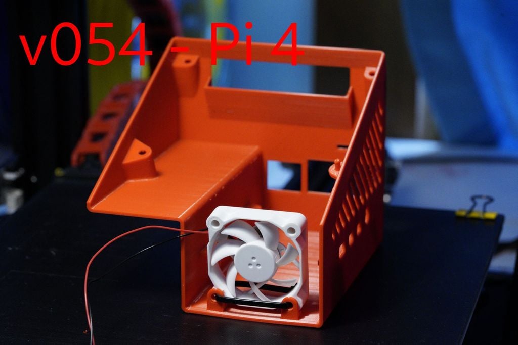 Creality Ender 3 Pro - Raspberry Pi 2/3/4 + LCD Enclosure by eoyilmaz ...