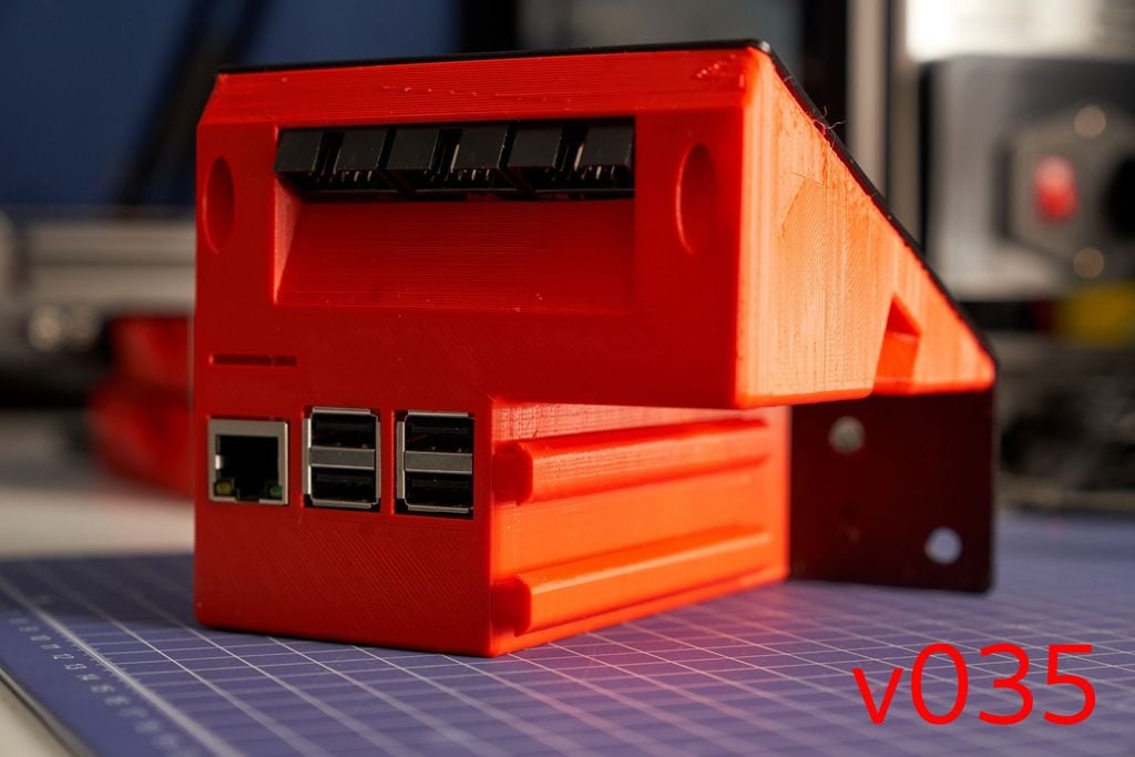 Creality Ender 3 Pro - Raspberry Pi 2/3/4 + LCD Enclosure by eoyilmaz ...
