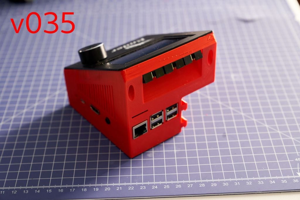 Creality Ender 3 Pro - Raspberry Pi 2/3/4 + LCD Enclosure by eoyilmaz ...