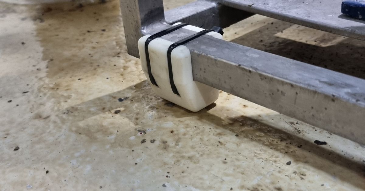 Wilden Pump Crash Frame Foot V1 by Kushi3l | Download free STL model ...