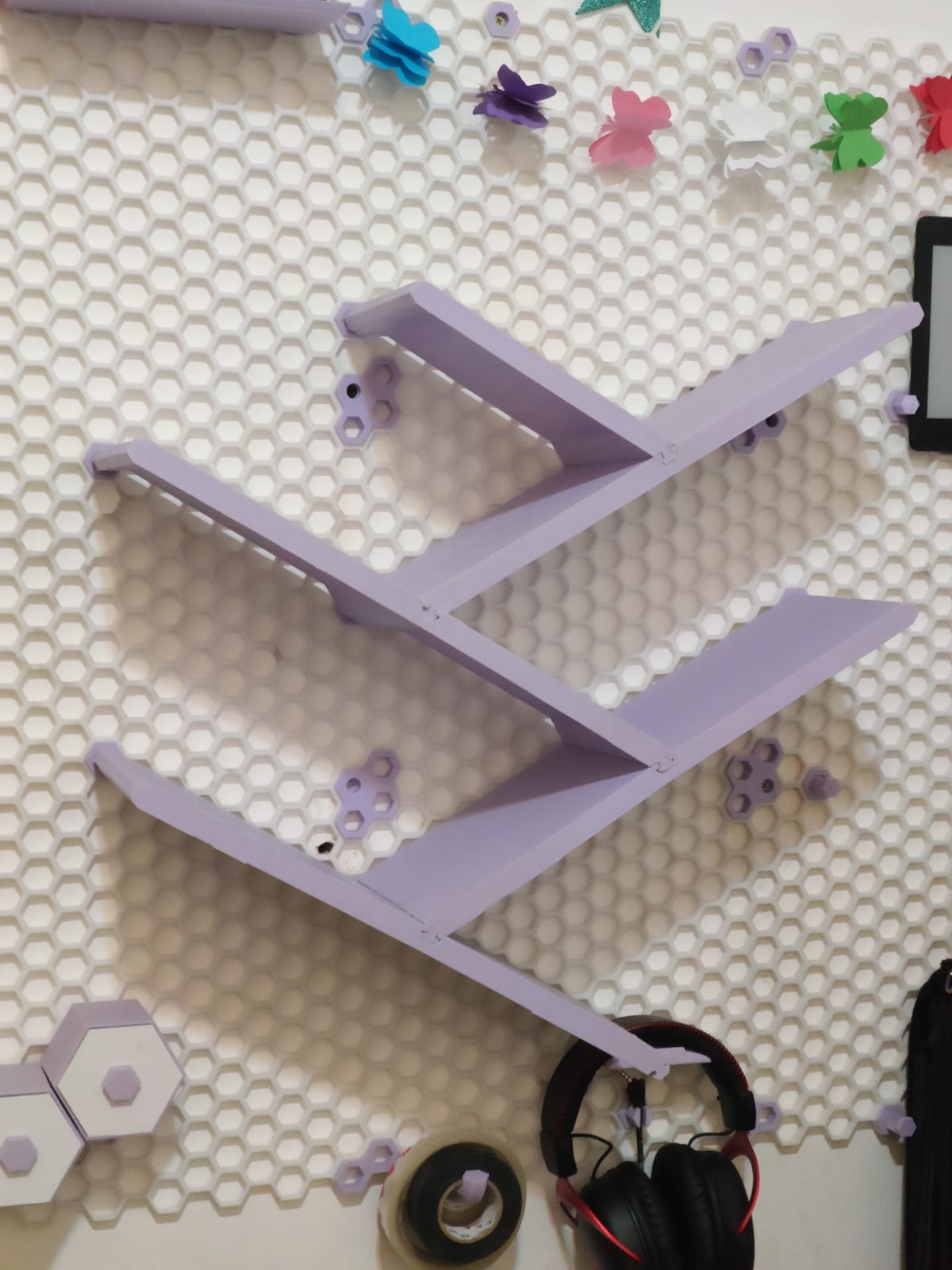 Modular Bookshelf - Honeycomb wall storage by LaPicardía | Download ...