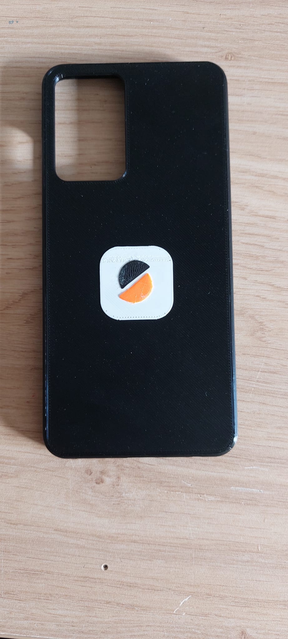 LOGO to put on a phone cover by Ruben Hauwaerts | Download free STL ...