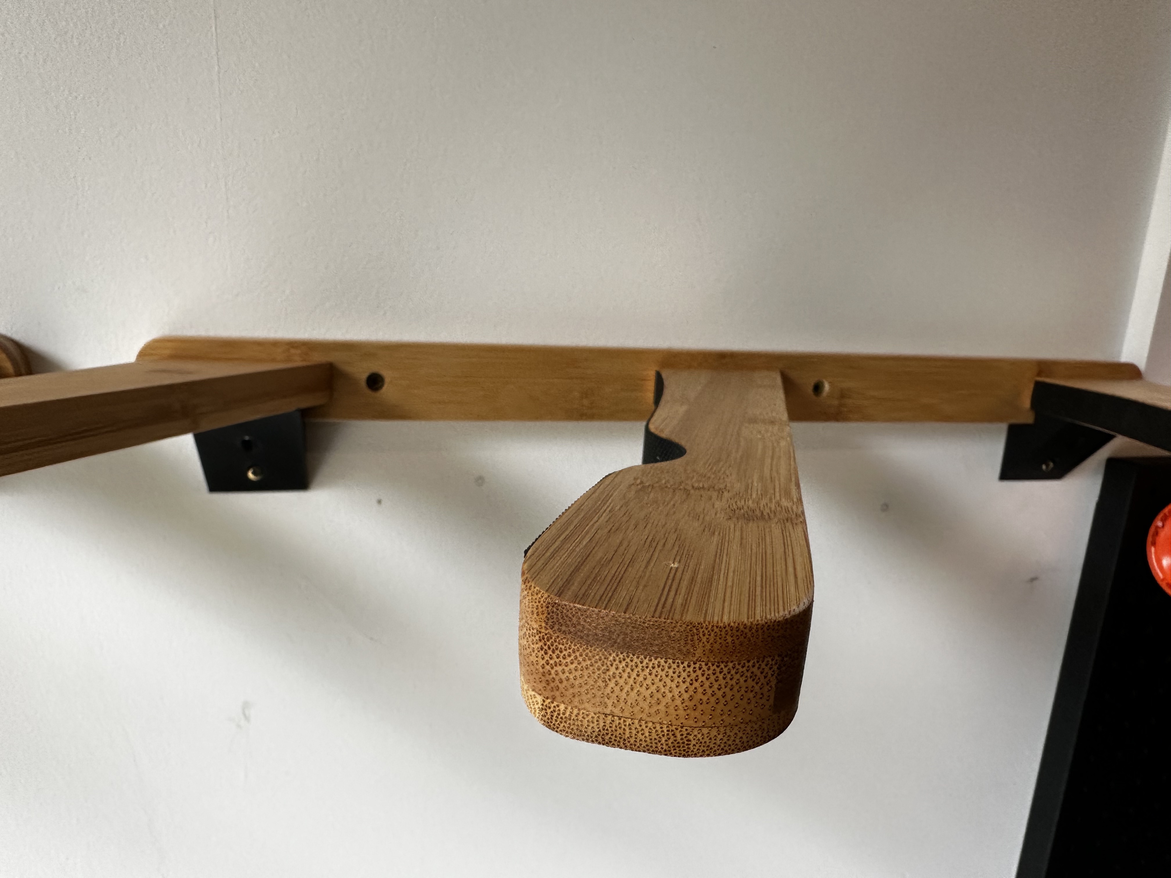 Shock cord loop for bamboo surfboard rack by Kippy | Download free STL ...