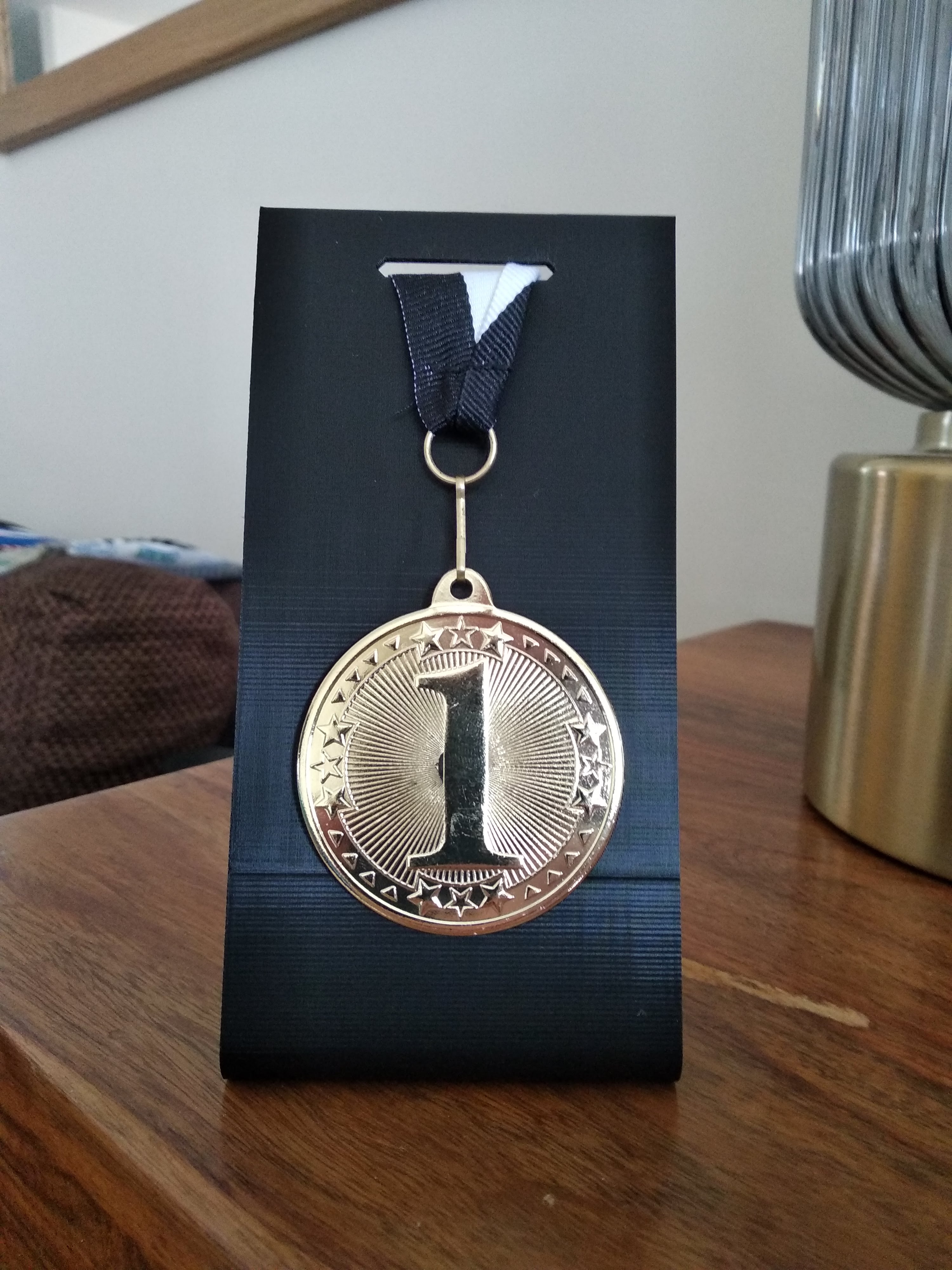 Medal Stand - No Supports by KPV | Download free STL model | Printables.com