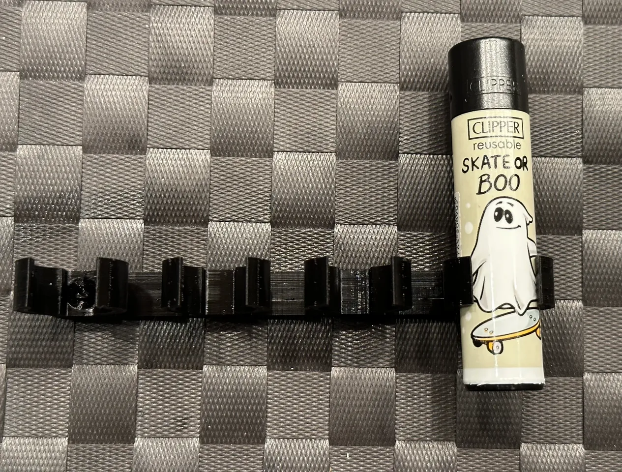 Clipper lighter wallmount by mik79 | Download free STL model ...