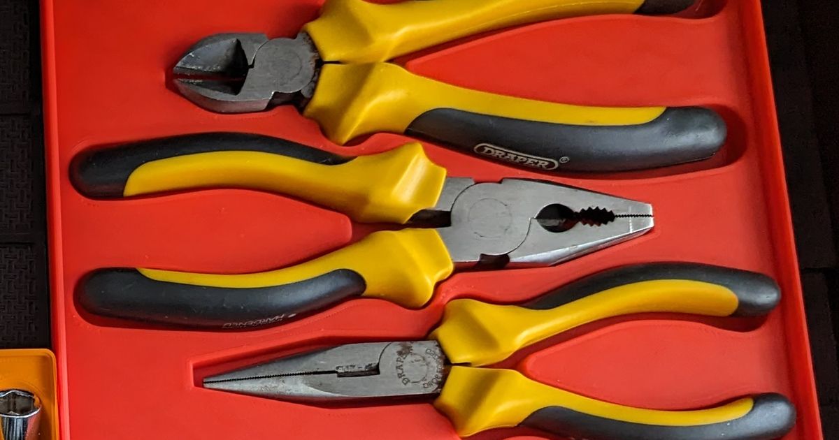 Gridfinity Draper Pliers Holder by darious | Download free STL model ...
