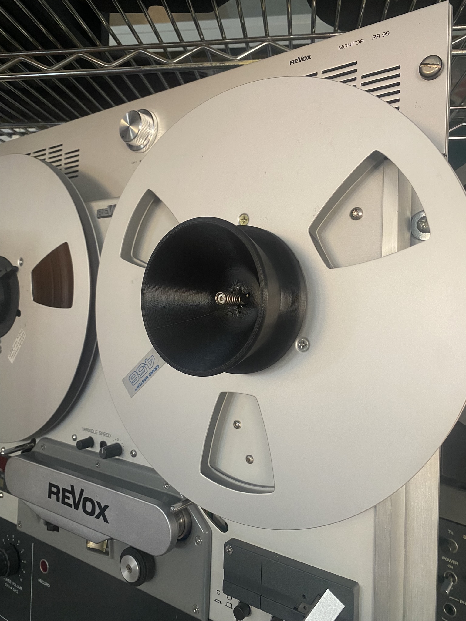 Revox NAB hub adapter by Gaviols | Download free STL model | Printables.com