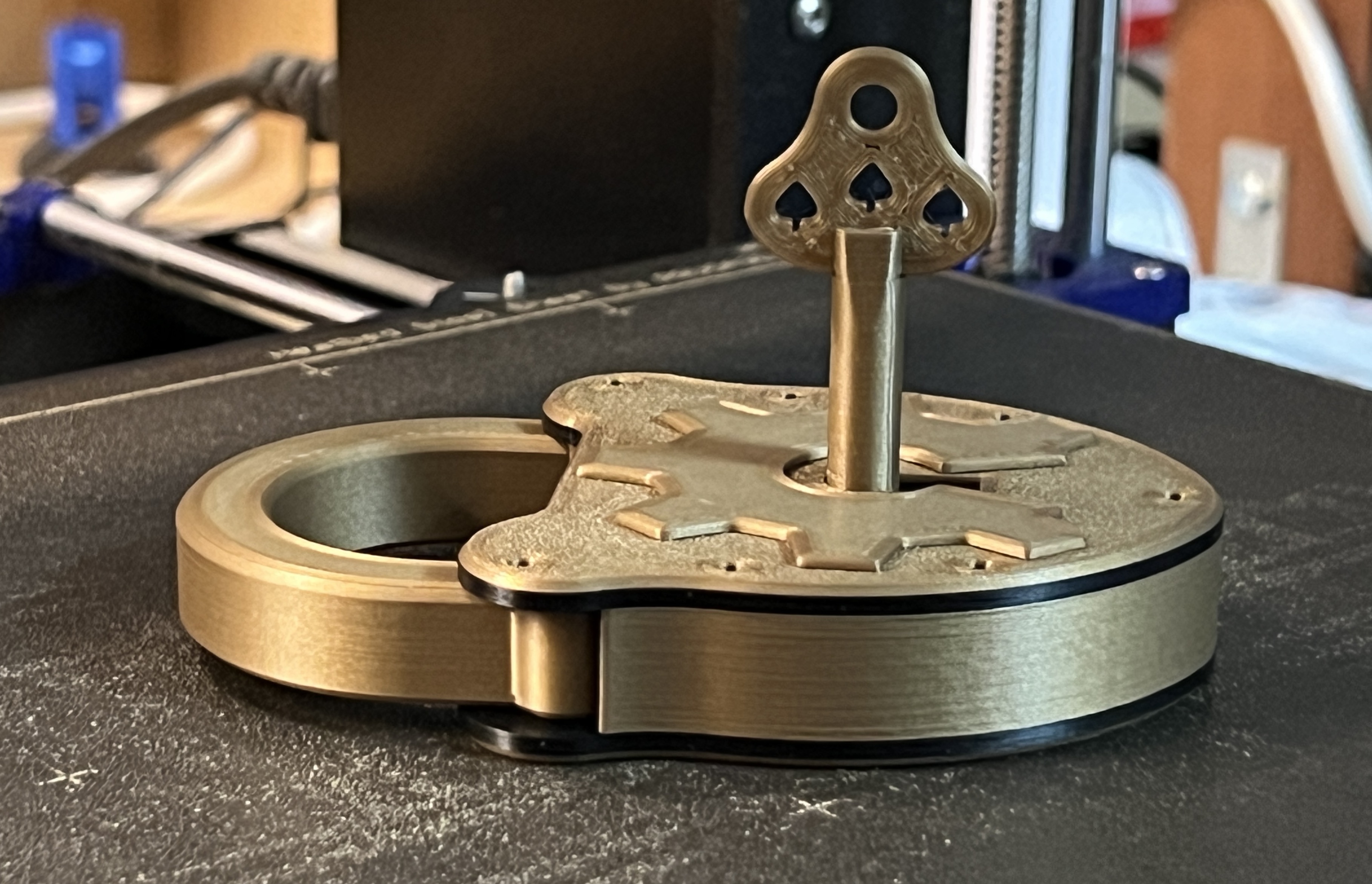 Padlock With Skeleton Key, 100% Printable, No Hardware Required von ...