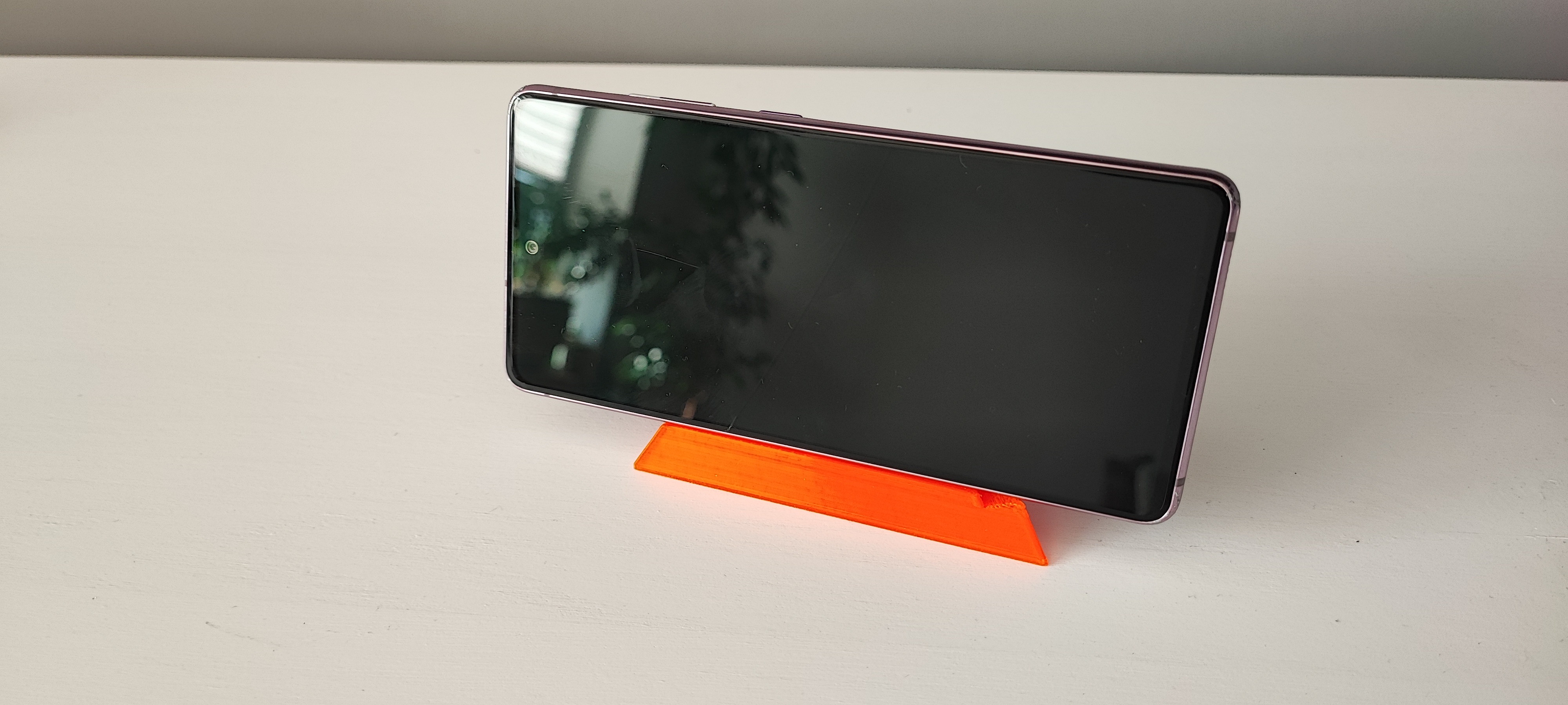 Triple Phone Holder | Pyramid shaped holder for phone by Andrius ...