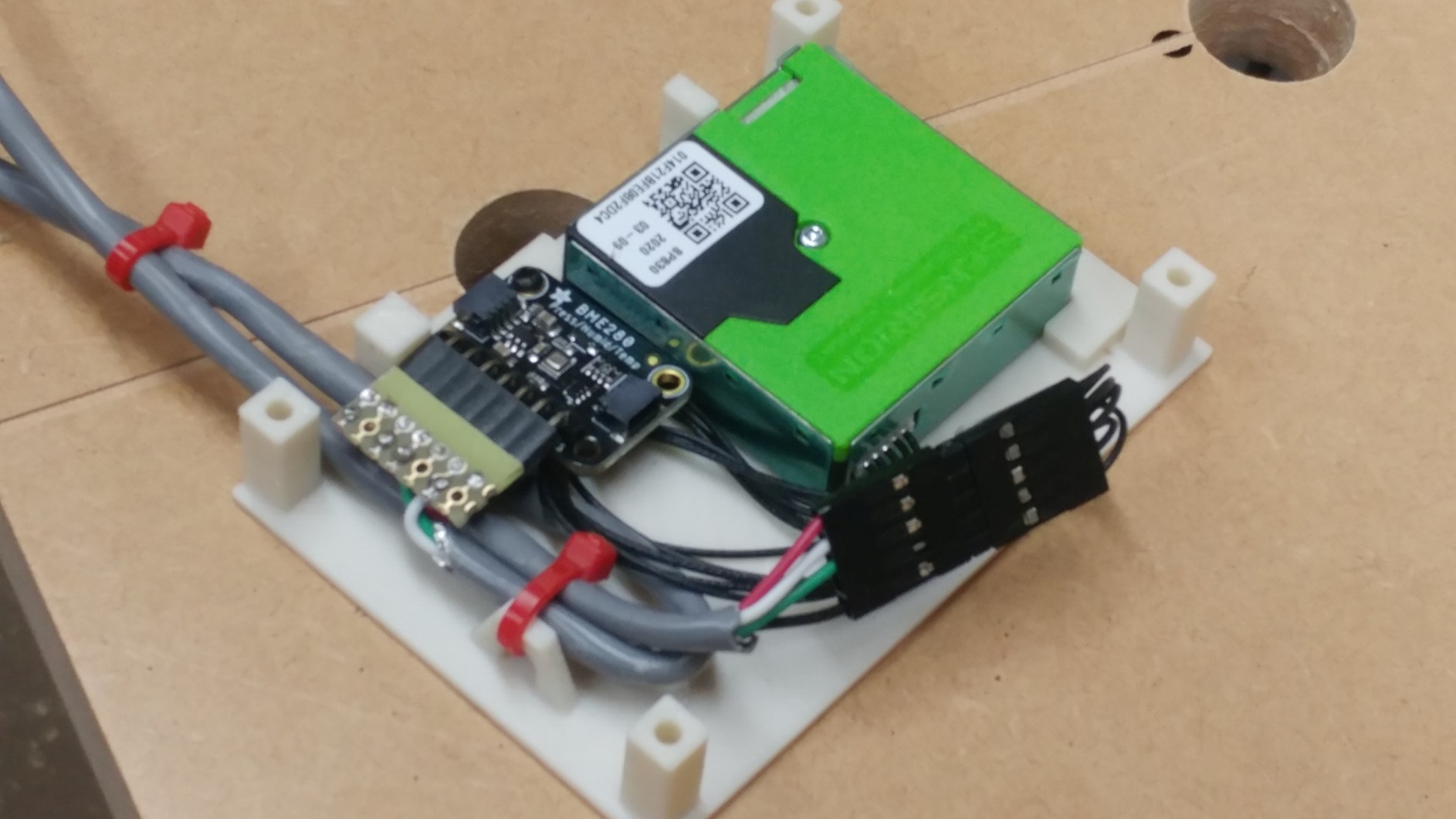Sensirion SPS30 / Adafruit BME280 Weatherproof Outdoor Enclosure by ...